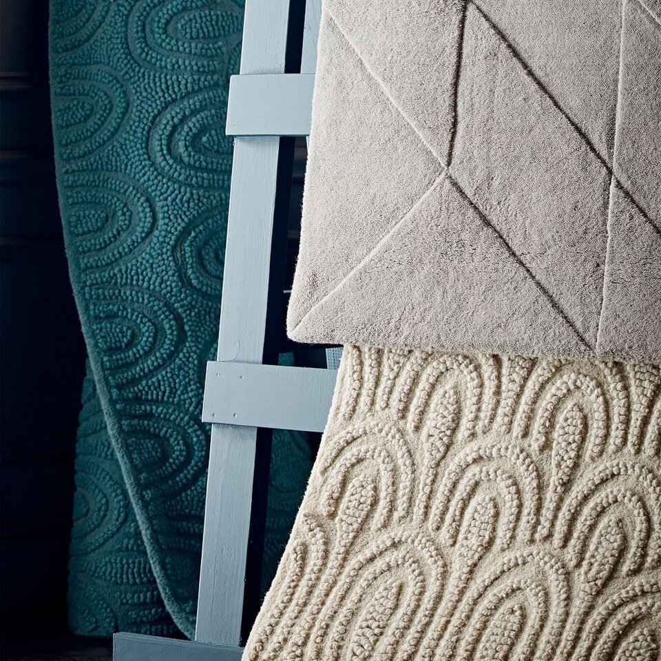 Carved Triangles Wool Rug - Platinum | west elm Australia