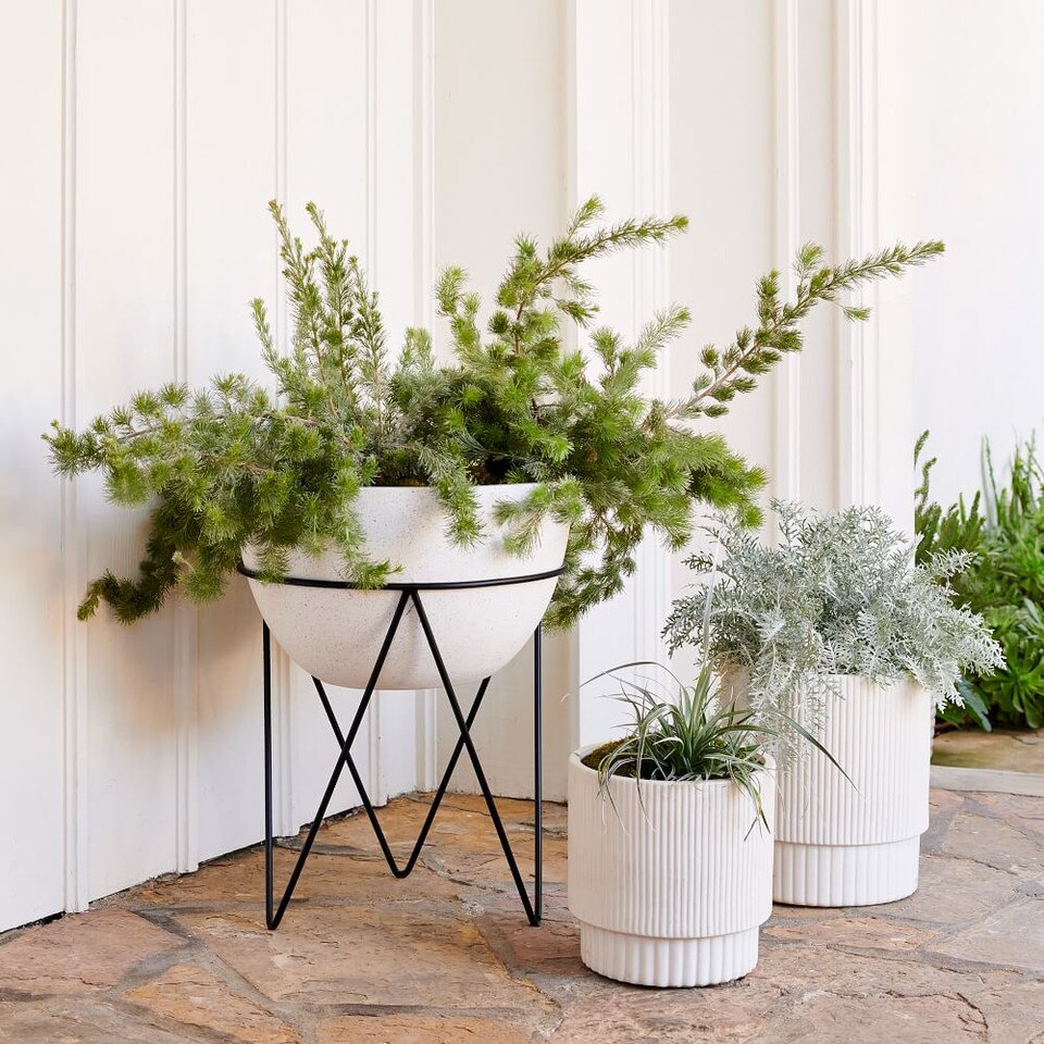 Fluted Indoor/Outdoor Planters - White | west elm Australia
