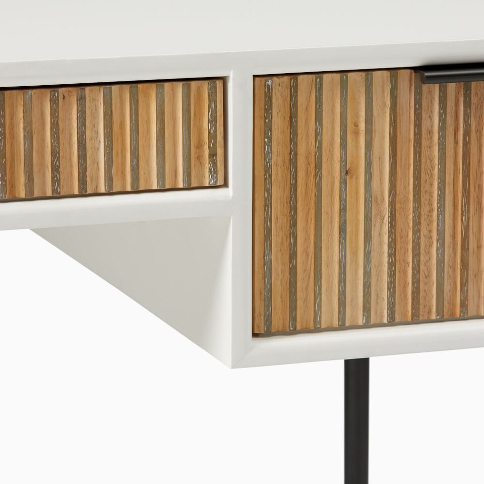 Quinn Desk - West Elm Australia