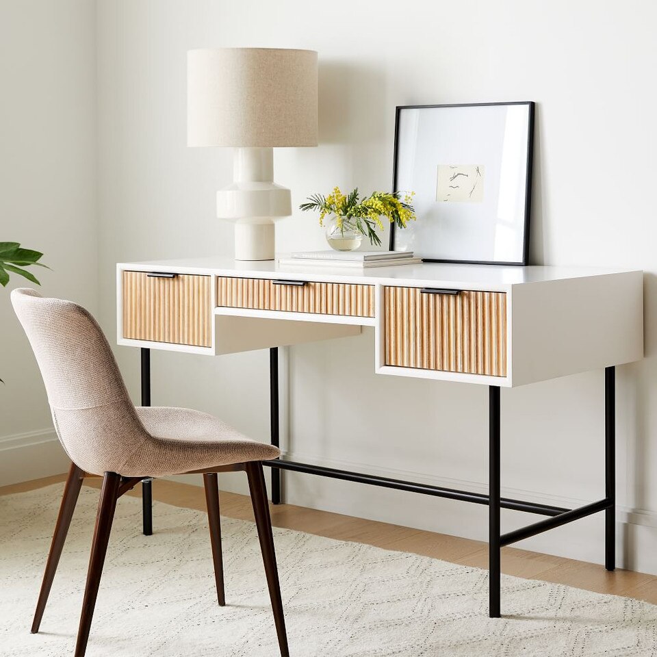 Quinn Desk - West Elm Australia