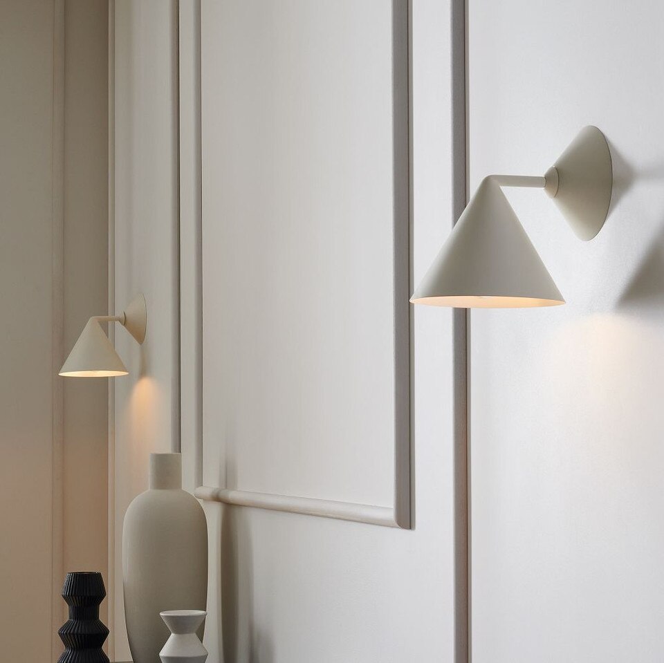 Warren Sconce (17 cm) - West Elm Australia